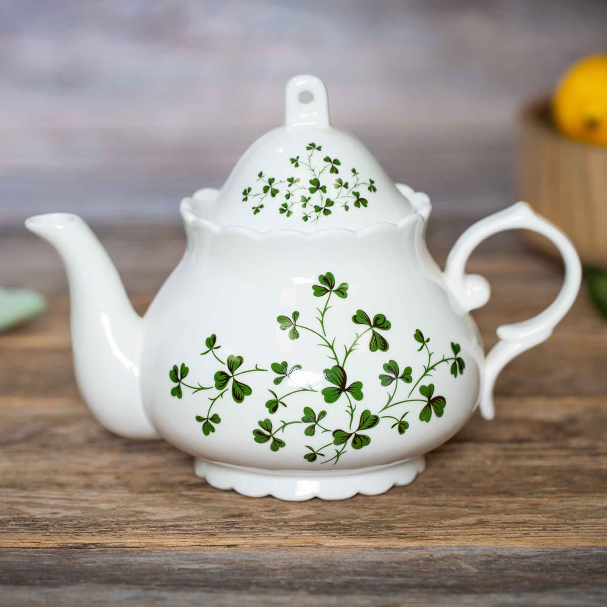 Shannonbridge Shamrock Tea Pot - Irish Jewelry | Irish Store ...
