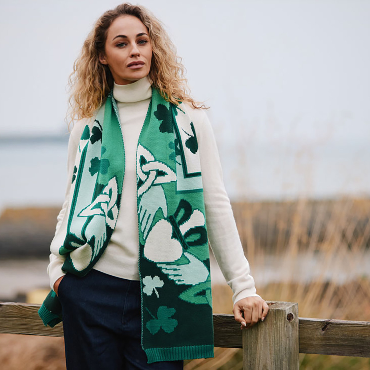 Patrick Francis Claddagh Knit Scarf - Green and Cream - Irish Jewelry ...